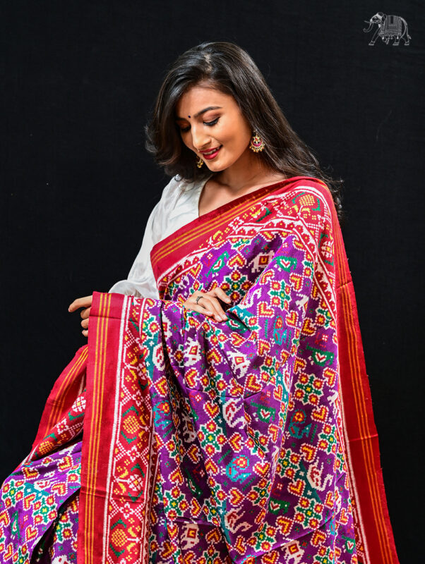 Buy Patola Sarees Online | Pure Silk Sarees - House of Kalakriti